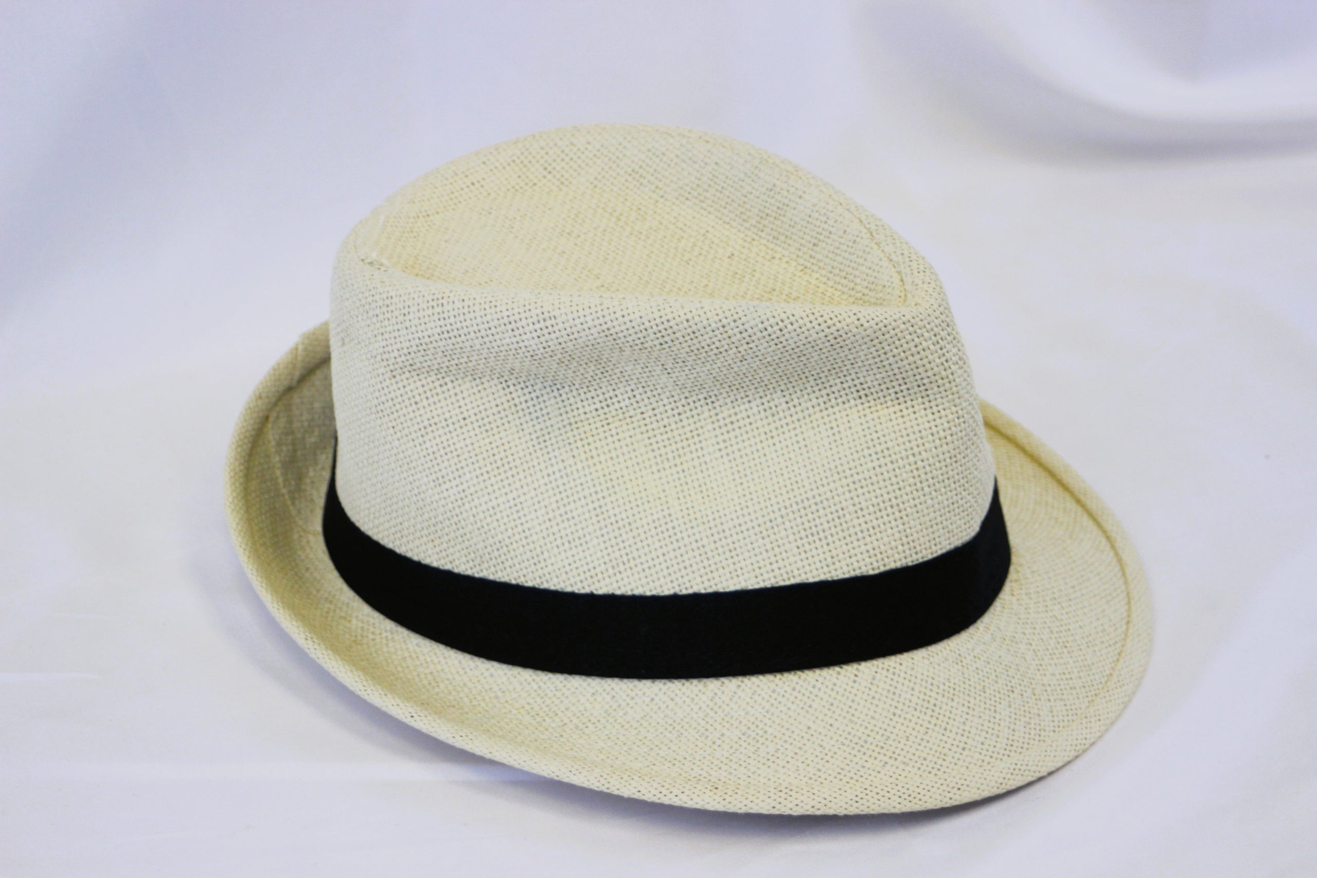 Mens Short Brimmed Fedora Size 52 European 12 Canadian | Goodwill Niagara